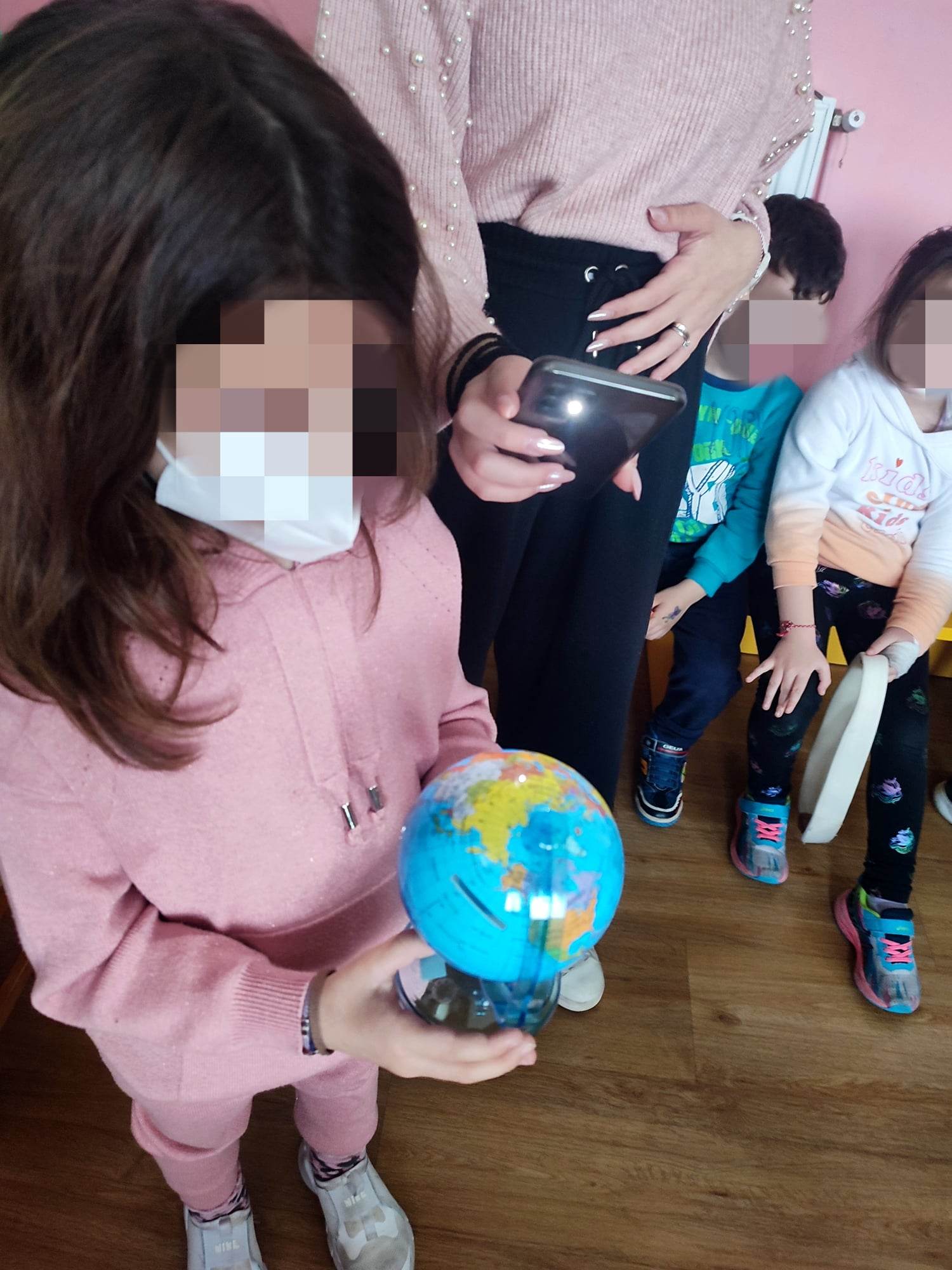 Η Γη Γυρίζει με STEM – Νηπιαγωγείο – Παιδικός Σταθμός